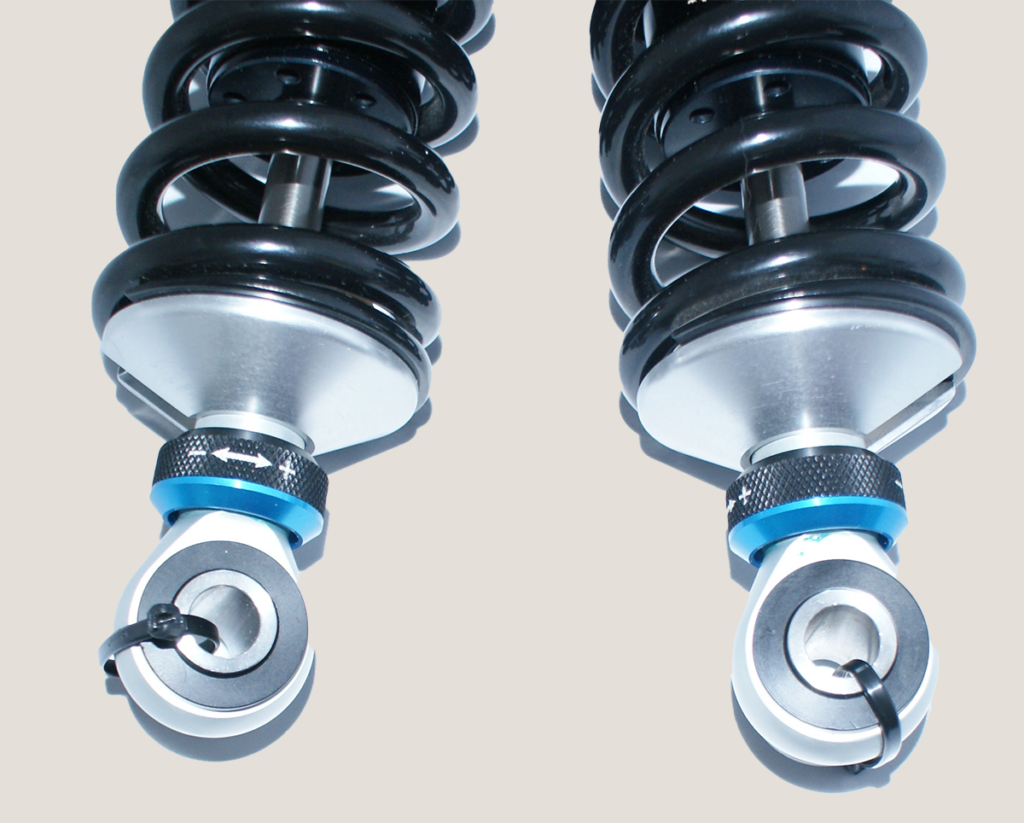 Indian Chief Dual Adjustable and Piggy Back Rear Shock Absorbers – Rob ...